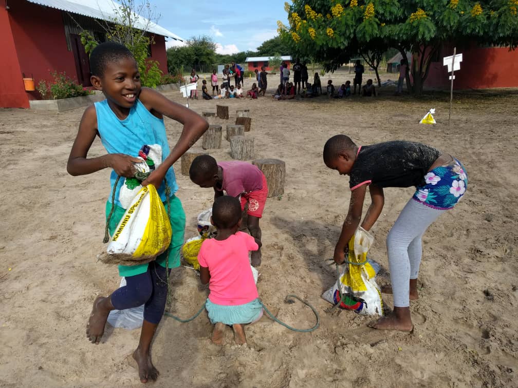 Progetto "Una scuola una famiglia" | ADRA Italia sostiene la Namibia